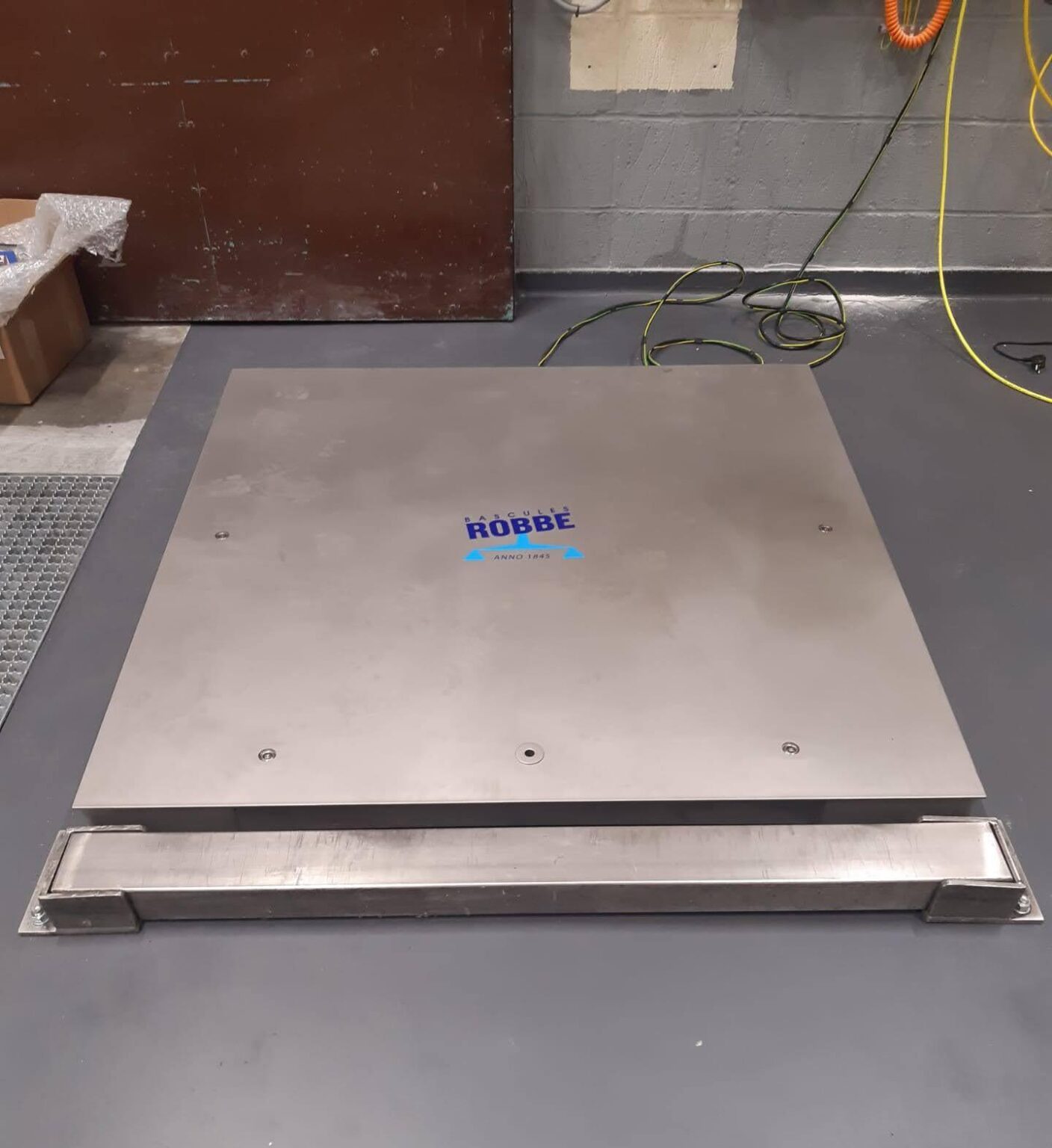 Industrial floor scales - Robbe Industries