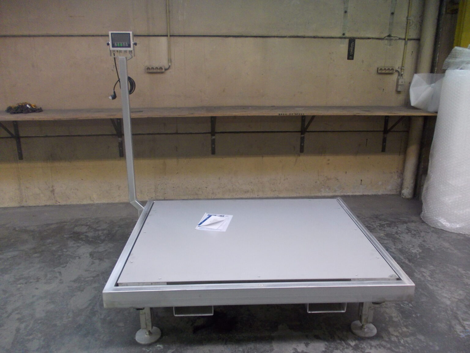 Industrial floor scales - Robbe Industries